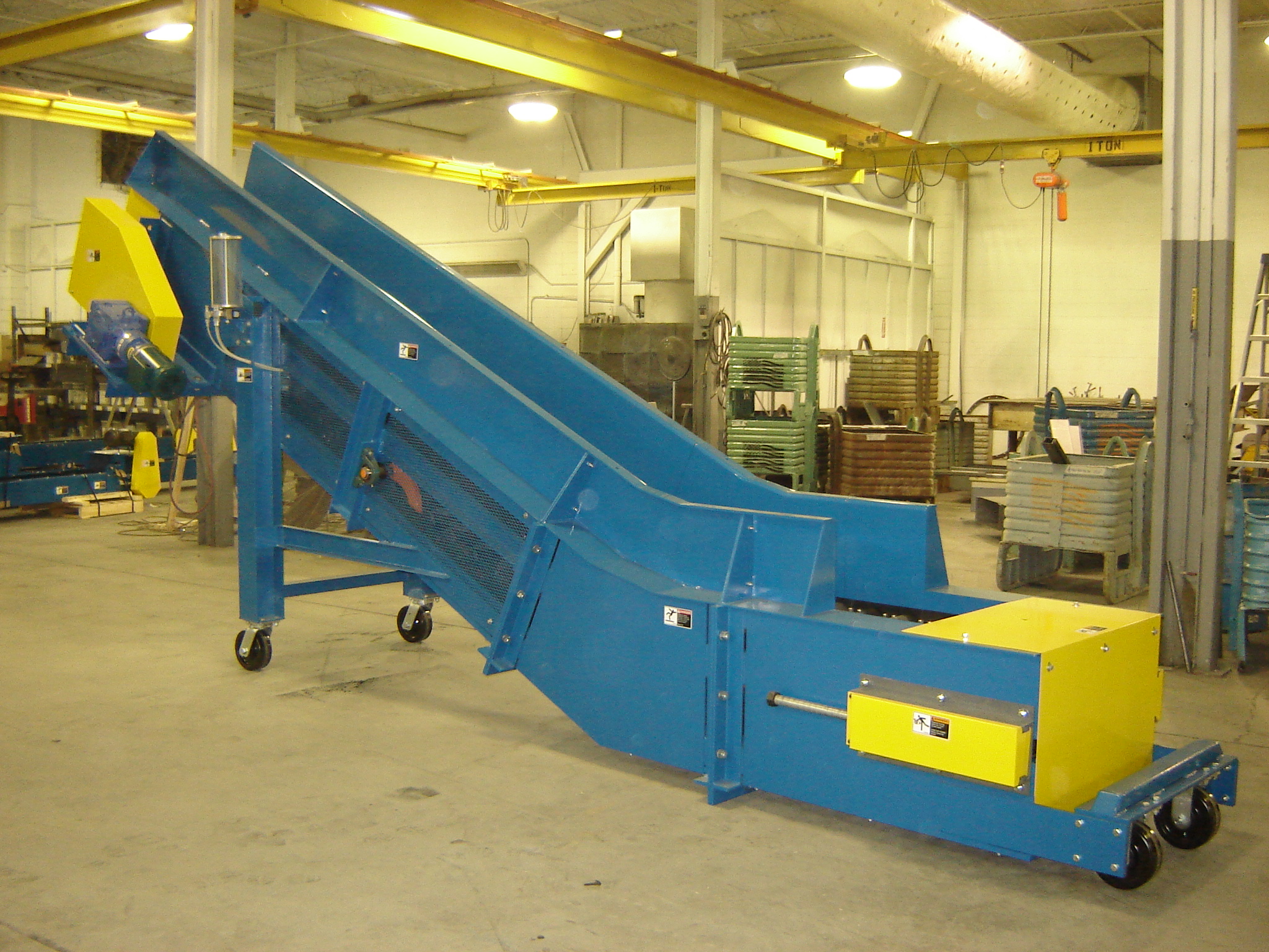 6" Pitch Hinged Steel Belt Conveyor - Endura-Veyor Inc.